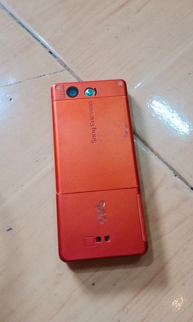 Sony Ericsson W880i Walkman Mobile Phone, Mobile Phones & Gadgets ...