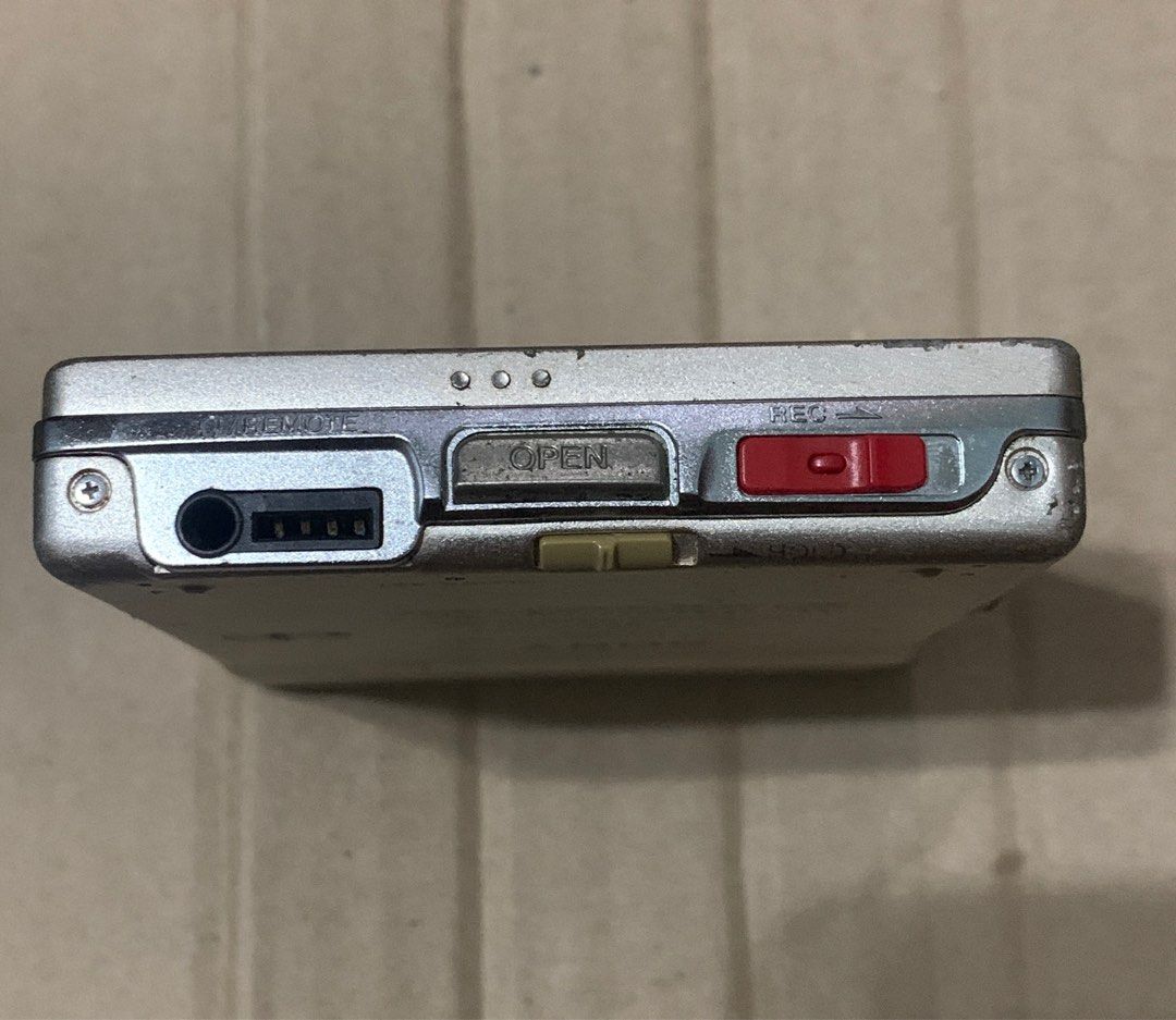 Sony MiniDisc Player, Audio, Portable Music Players on Carousell