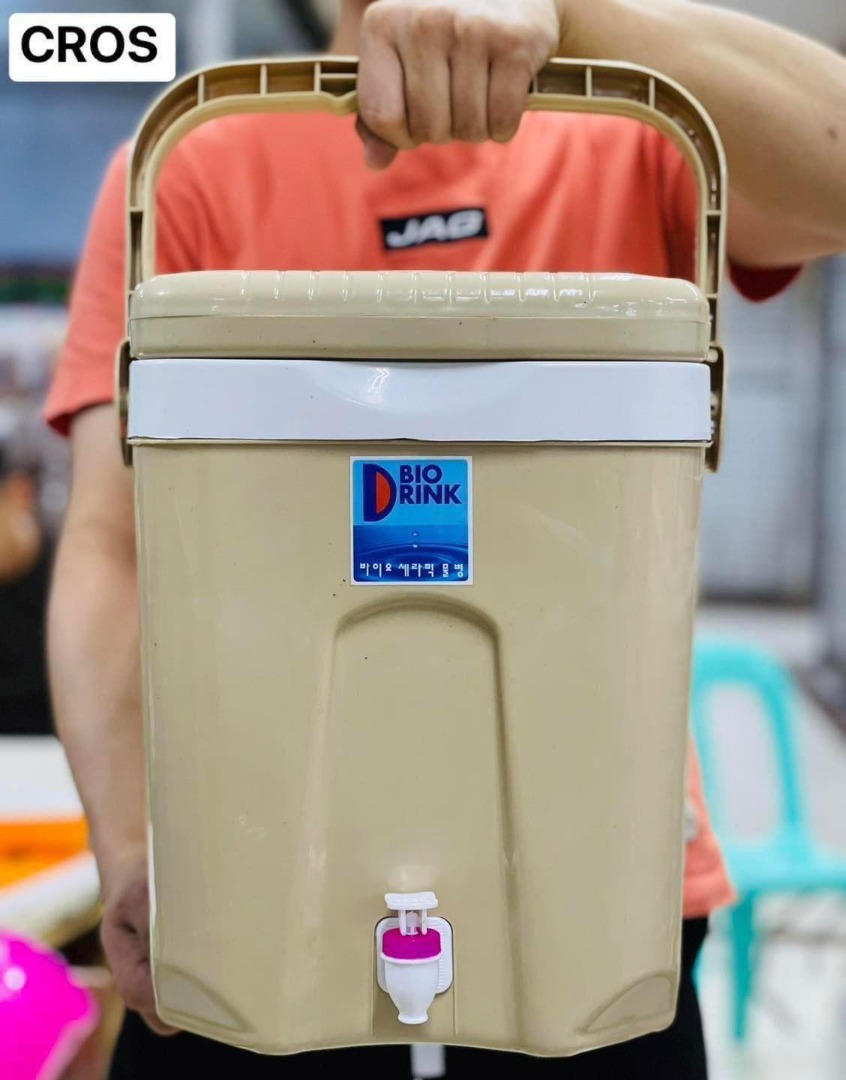 Square Water Jug, Furniture & Home Living, Kitchenware & Tableware ...