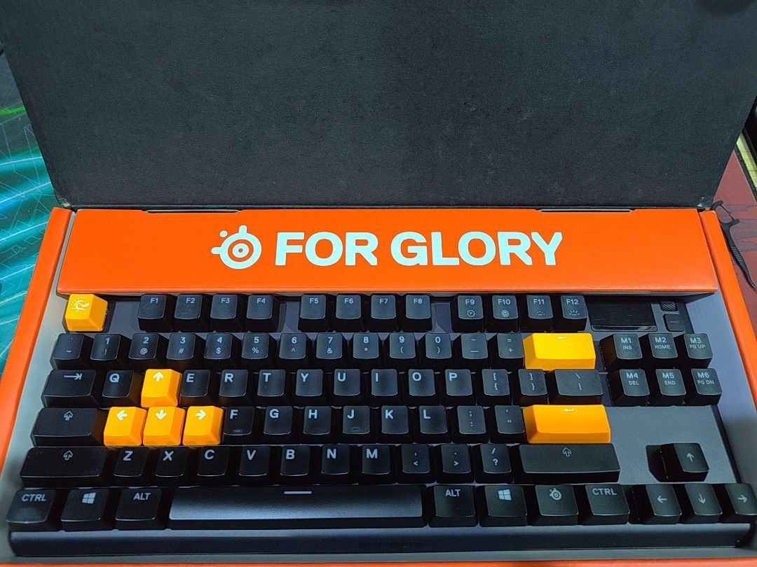 Steelseries Apex Pro Tkl 01mm Actuation Computers And Tech Parts And Accessories Computer