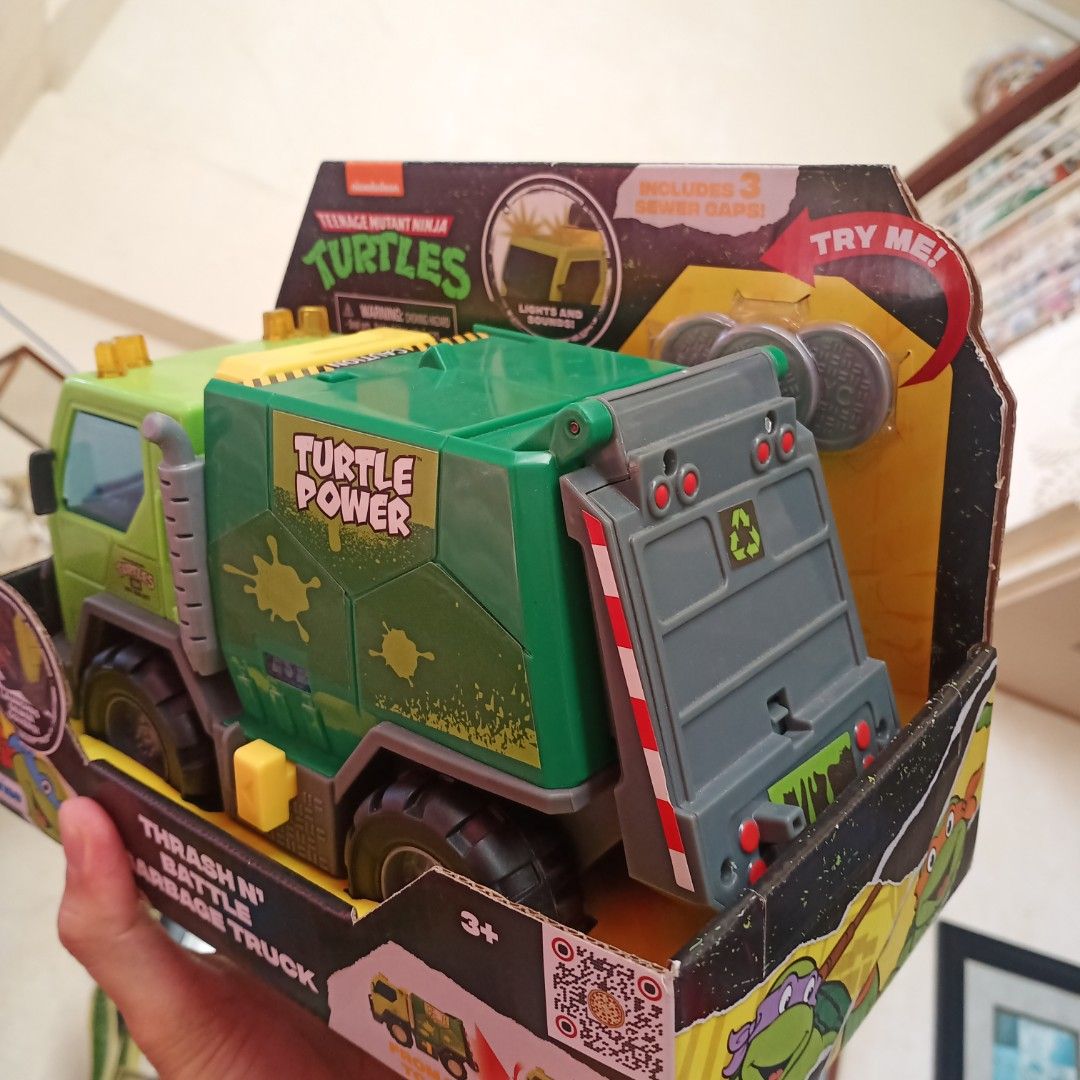 Teenage Mutant Ninja Turtles Thrash N battle garbage truck toy, Hobbies ...