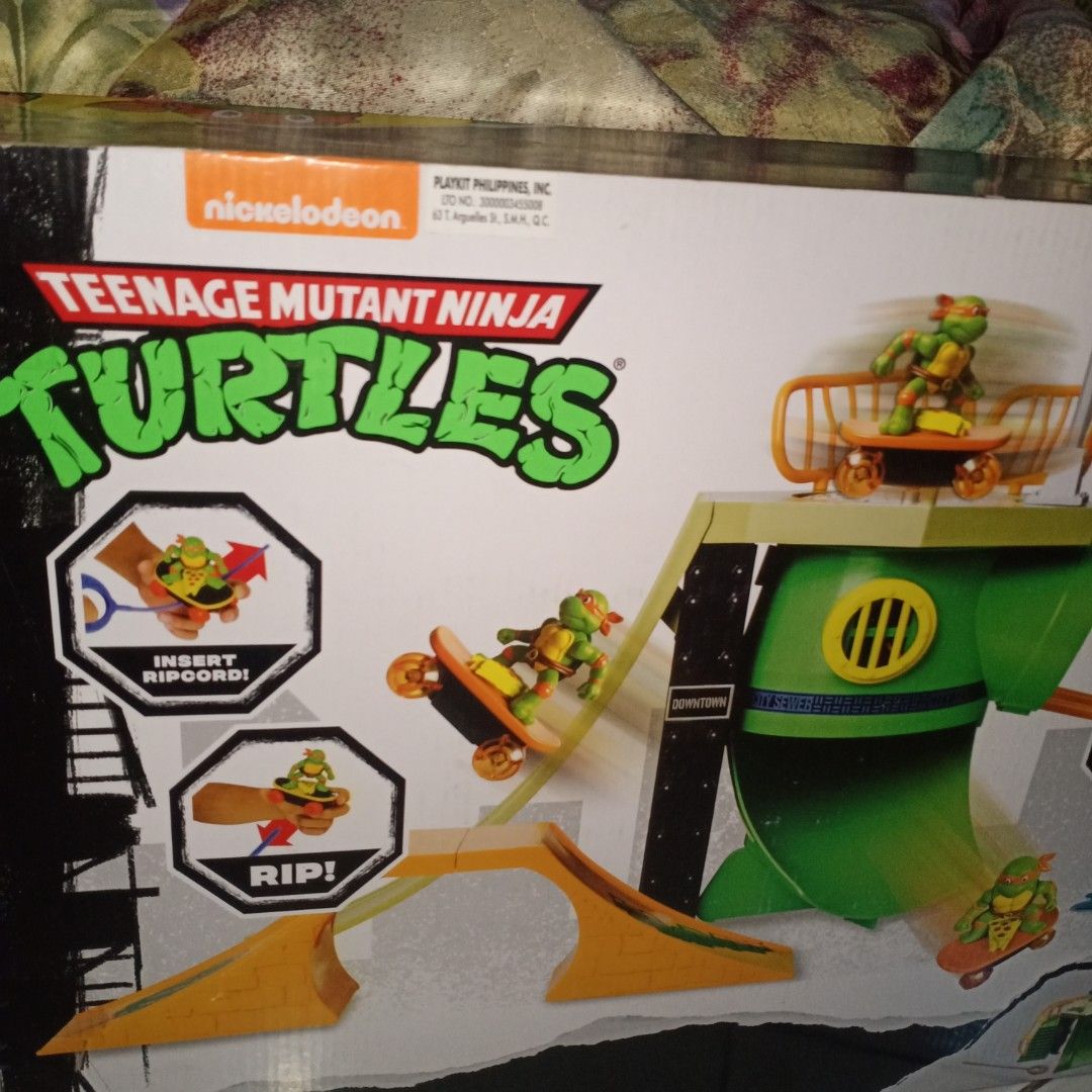 Teenage mutant ninja turtles Turtle madness skate park toy, Hobbies ...