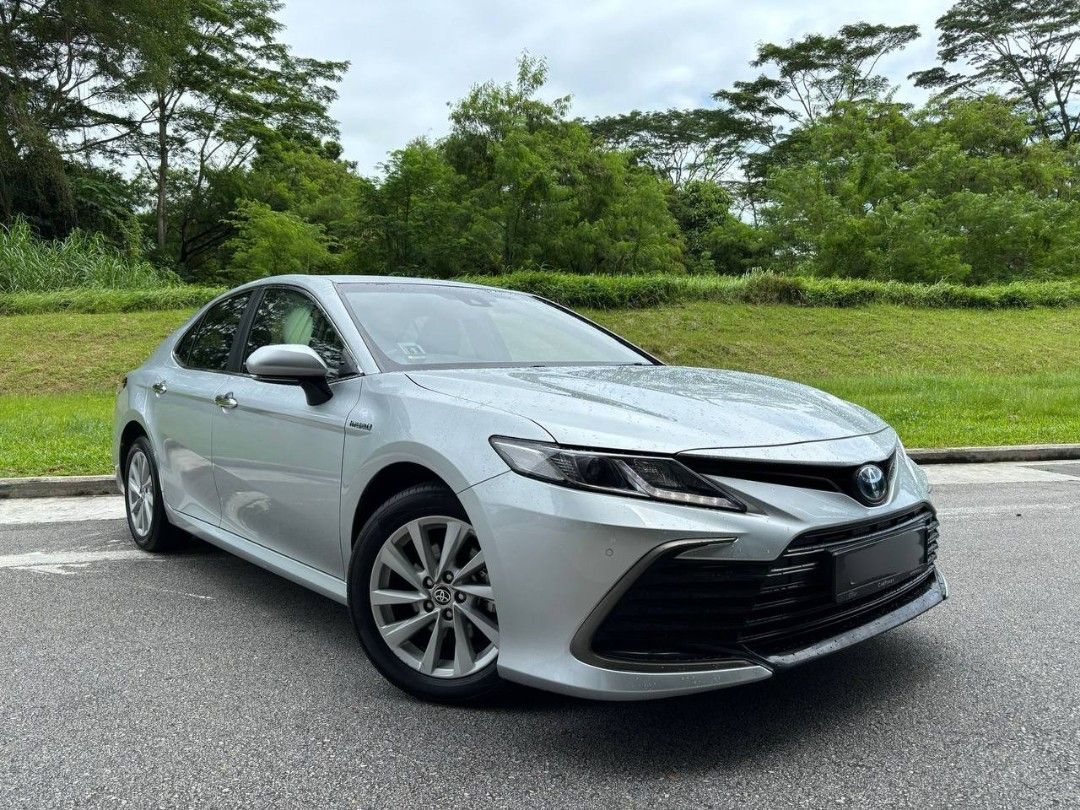 Toyota Camry Hybrid Standard Auto, Cars, Used Cars on Carousell