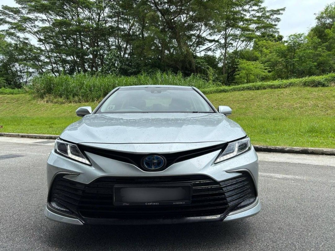 Toyota Camry Hybrid Standard Auto, Cars, Used Cars on Carousell
