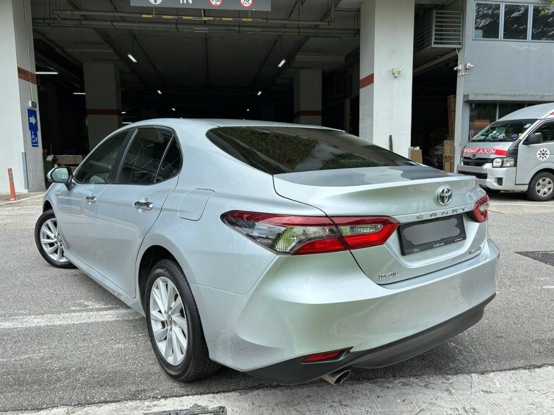 Toyota Camry Hybrid Standard Auto, Cars, Used Cars on Carousell