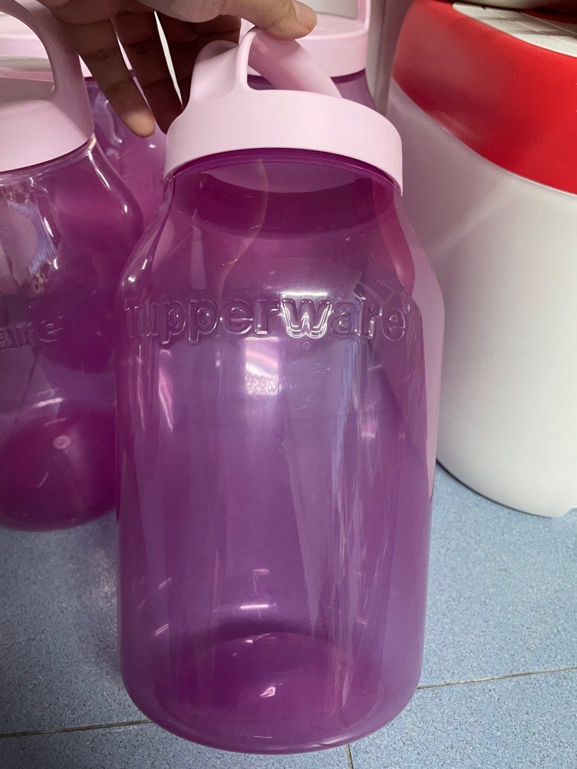 Tupperware pink, Furniture & Home Living, Kitchenware & Tableware, Food ...