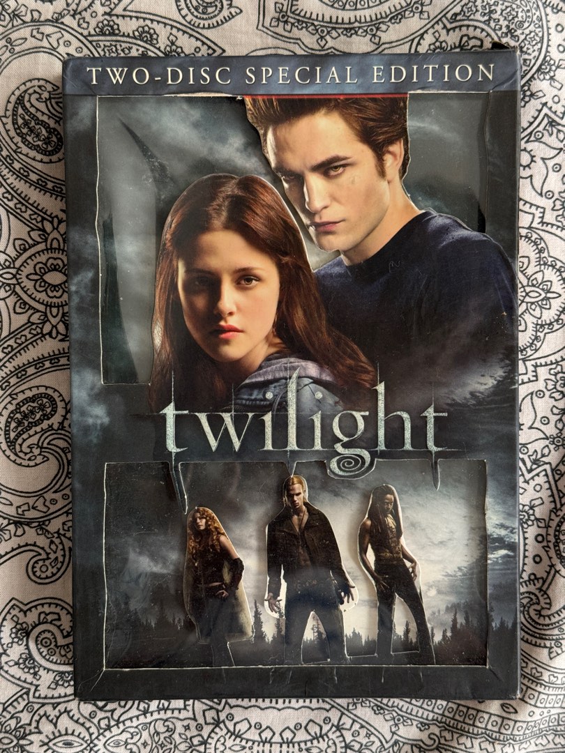 Twilight 2-Disc Special Edition DVD, Hobbies & Toys, Music & Media, CDs ...