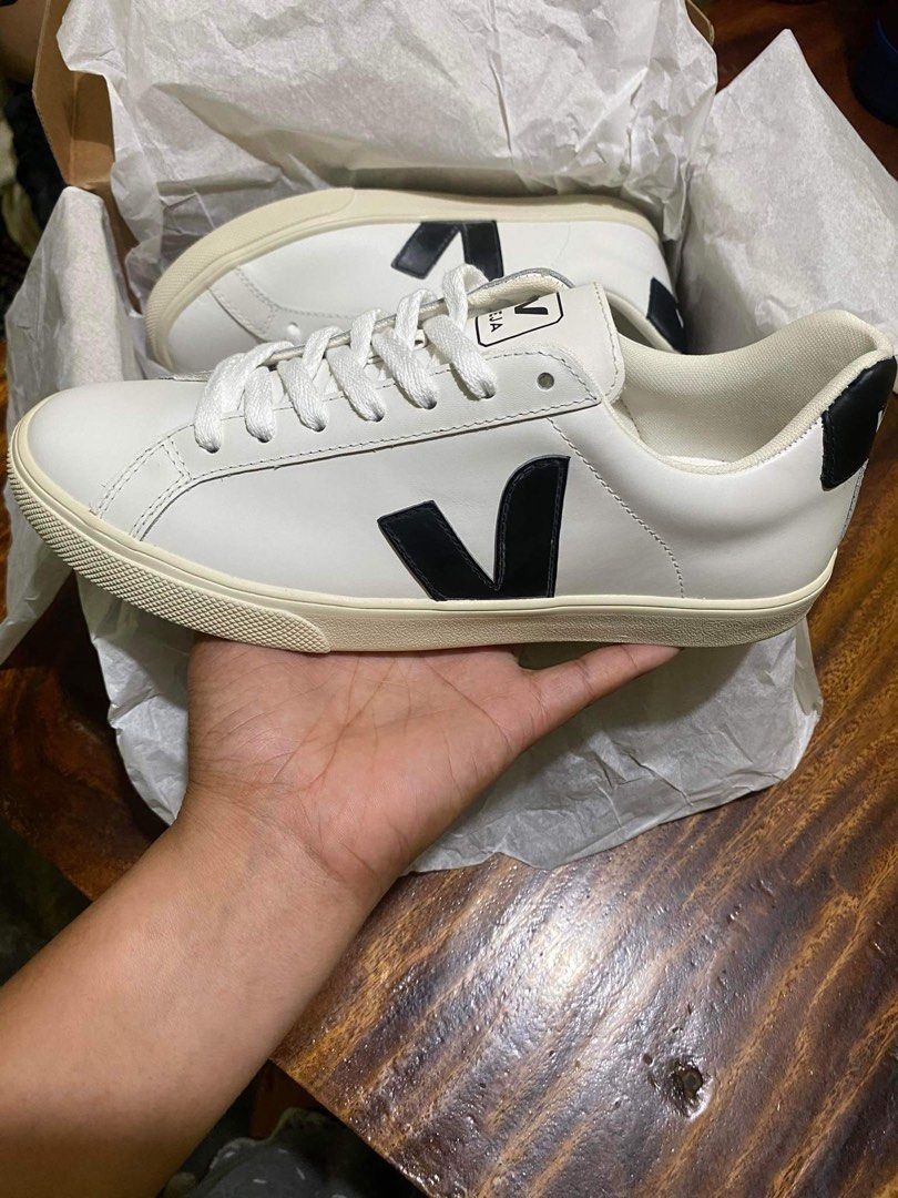 Veja Esplar, Women's Fashion, Footwear, Sneakers on Carousell
