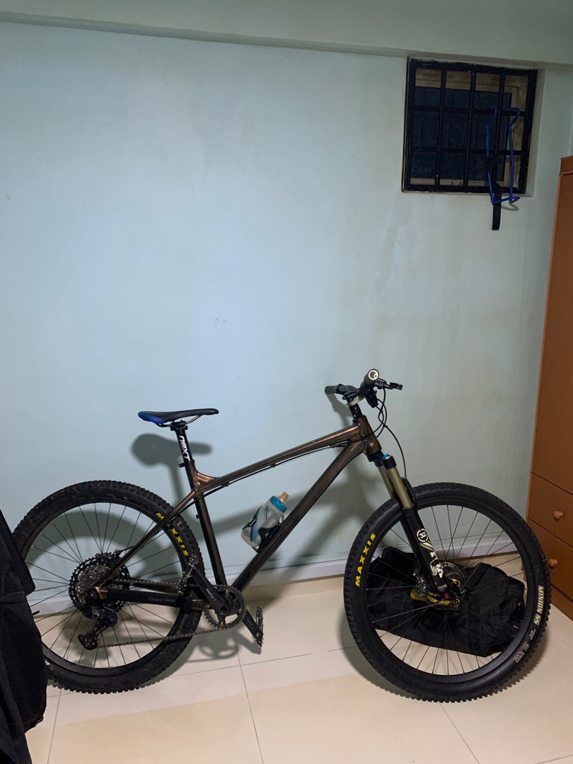 vitus vrs sentier, Sports Equipment, Bicycles & Parts, Bicycles on ...