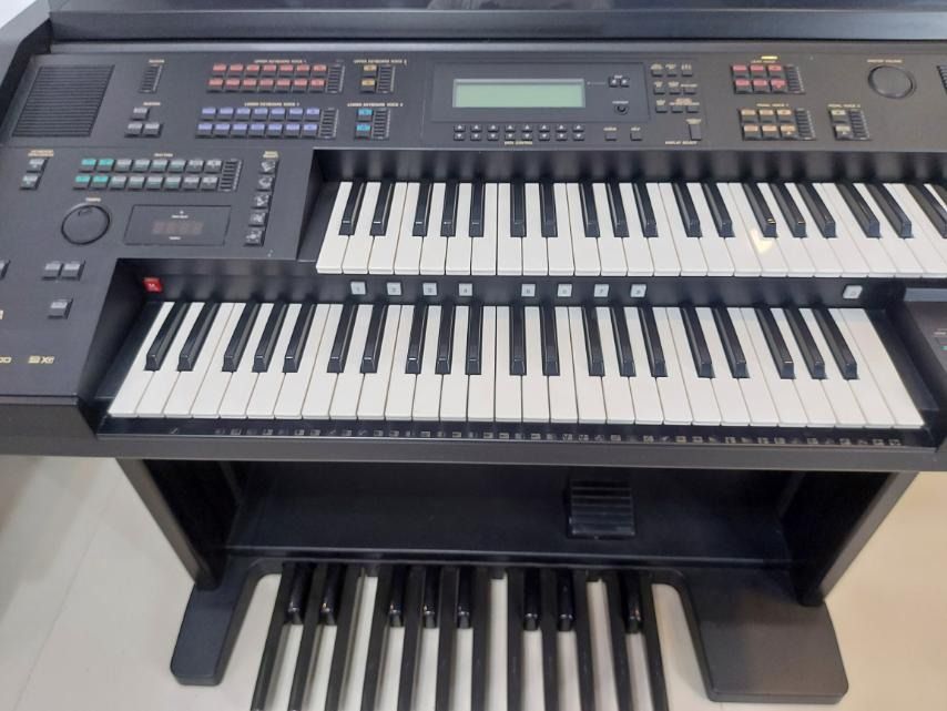 Yamaha Electone EL500, Hobbies & Toys, Music & Media, Musical ...
