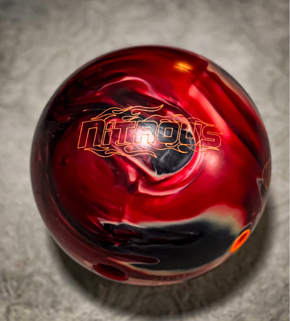 14Lbs Columbia 300 Nitrous Bowling ball, Sports Equipment, Sports ...