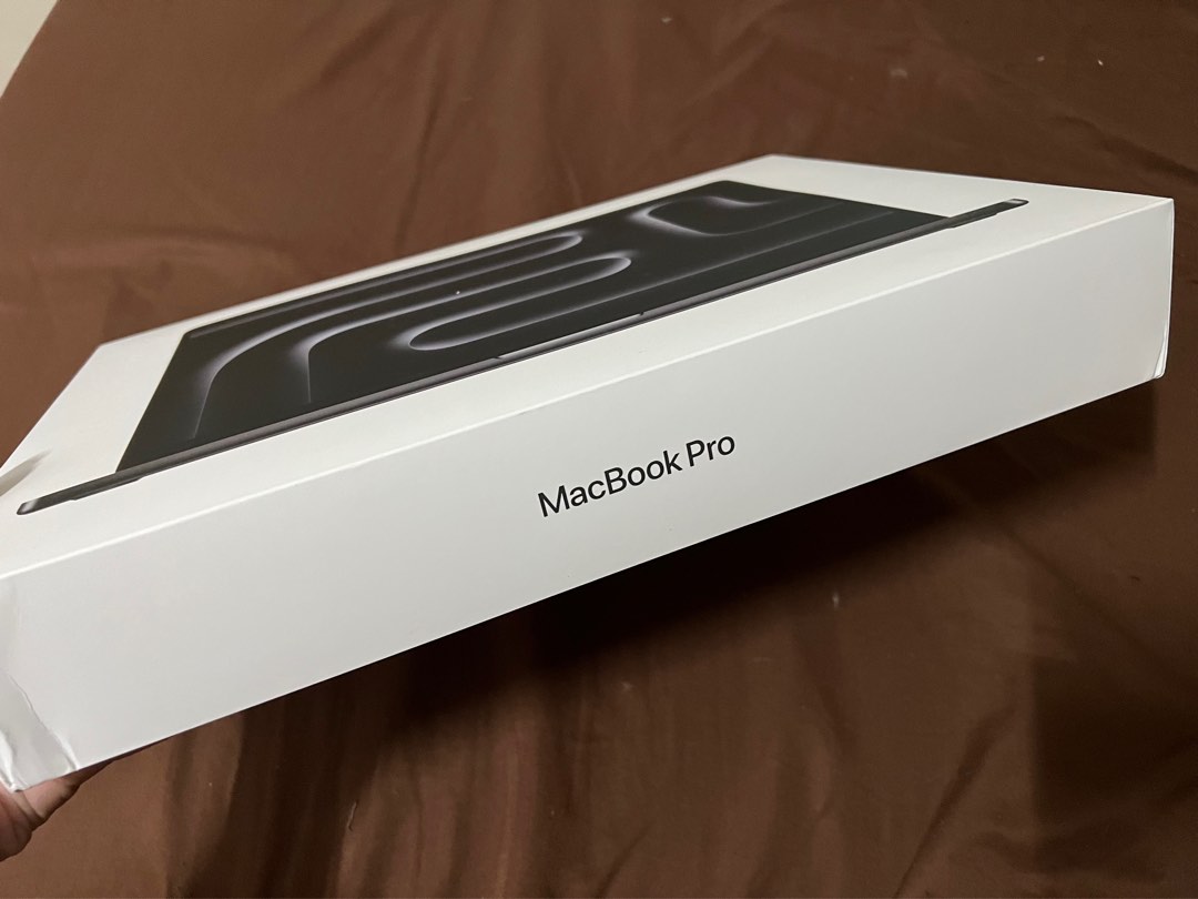 16-inch macbook pro M3 MAX 36Gb unified memory 1TB, Computers & Tech ...