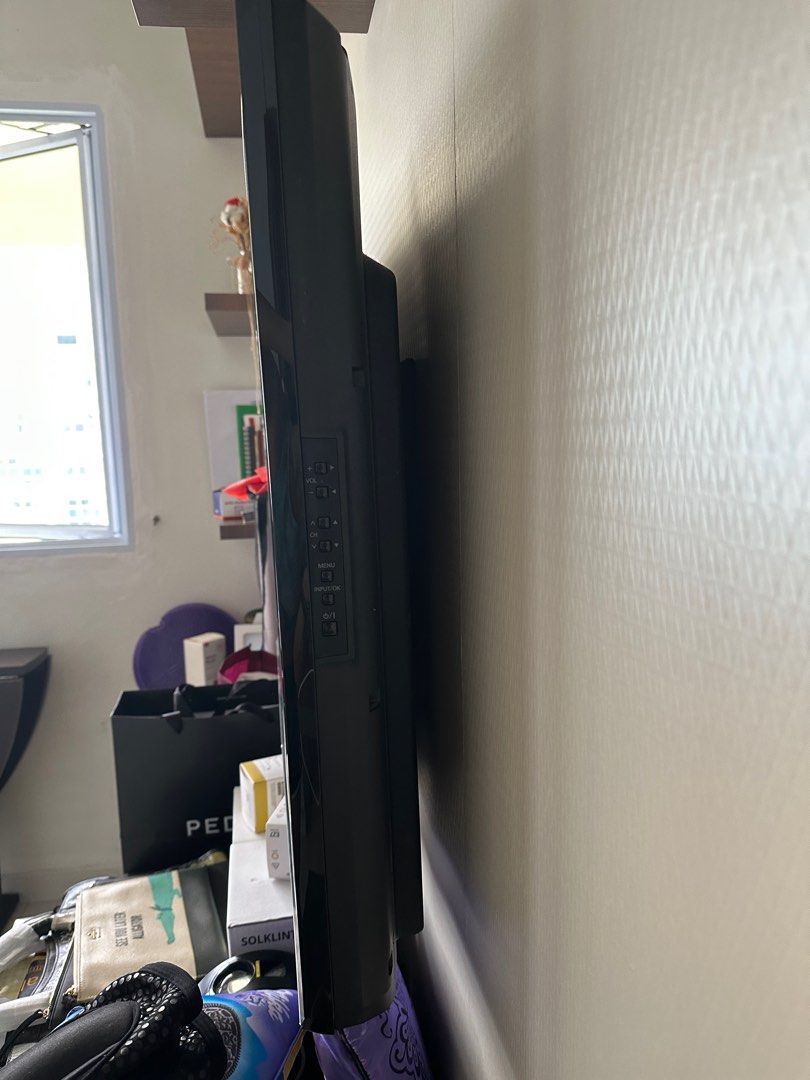 42 inch Panasonic TV not smart, TV & Home Appliances, TV ...