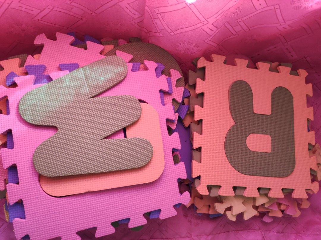 A to Z Letters play puzzle mats, Babies & Kids, Infant Playtime on ...
