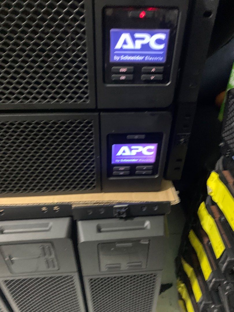APC Smart UPS SRT 5KVA, Computers & Tech, Office & Business Technology ...