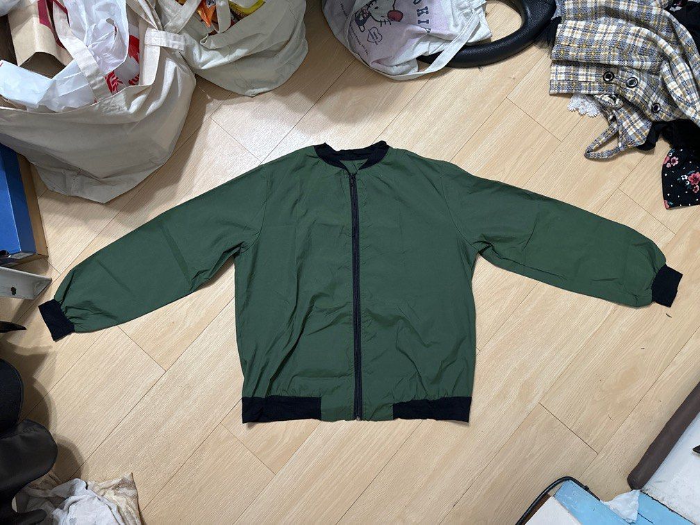 army green bomber jacket (y2k/grunge/acubi/streetwear), Women's Fashion ...