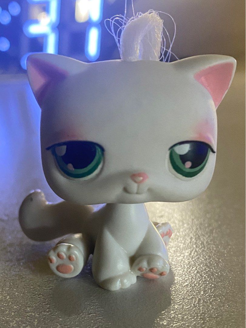 Authentic LPS Littlest Pet Shop White Tabby Cat with Hair #148, Hobbies ...