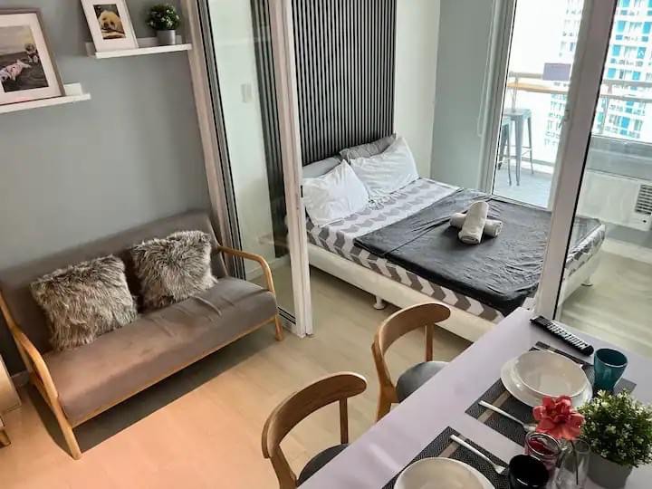 Azure Condo Unit - Fire Sale!, Property, For Sale, Apartments & Condos ...