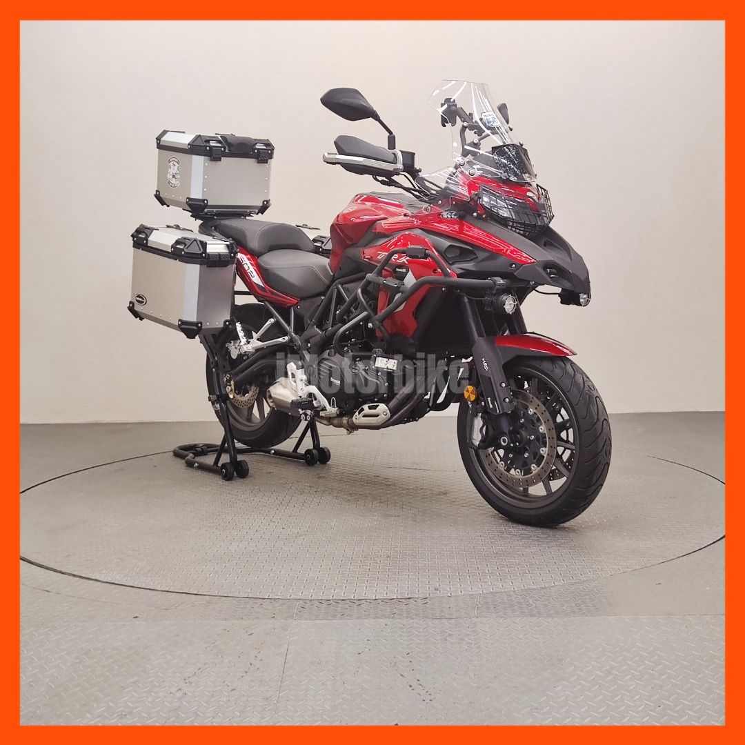 Benelli TRK502 LE (2020) - Low mileage !!!, Motorbikes on Carousell
