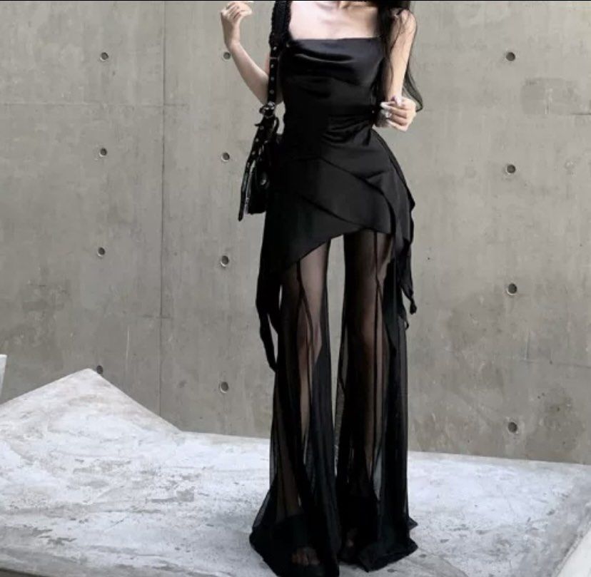 black douyin xhs style flared translucent skirt+pants, Women's Fashion ...