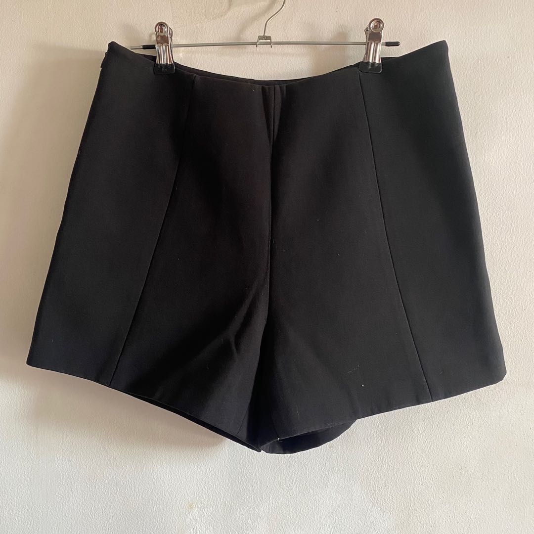 Black formal shorts, Women's Fashion, Bottoms, Shorts on Carousell