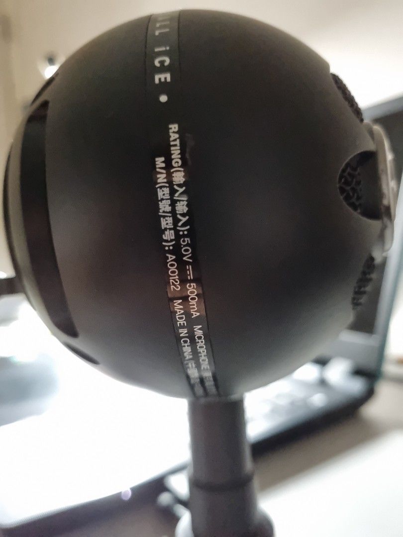 Blue Snowball Microphone, Audio, Microphones on Carousell