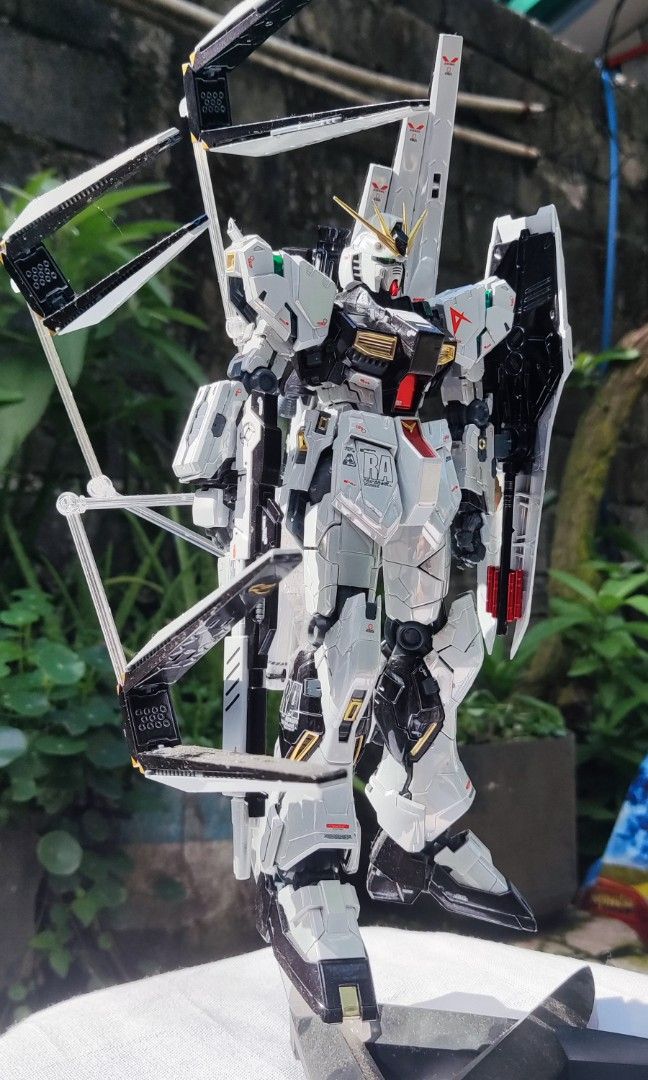 Bootleg gundam master grade 1/100, Hobbies & Toys, Toys & Games on ...