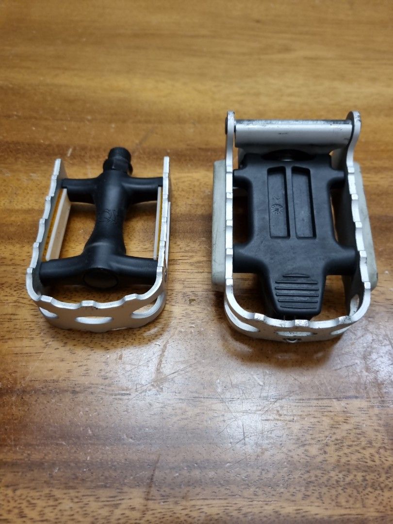 Brompton original pedals 1 set, Sports Equipment, Bicycles & Parts ...
