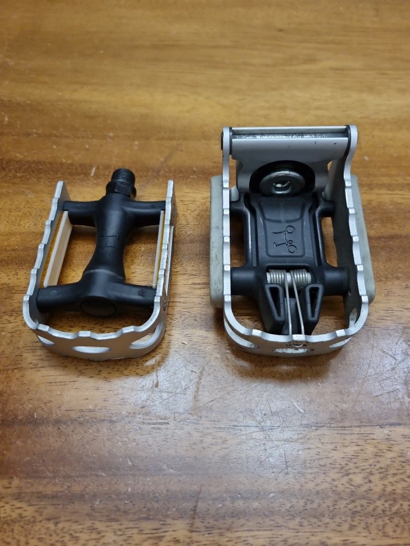 Brompton original pedals 1 set, Sports Equipment, Bicycles & Parts ...