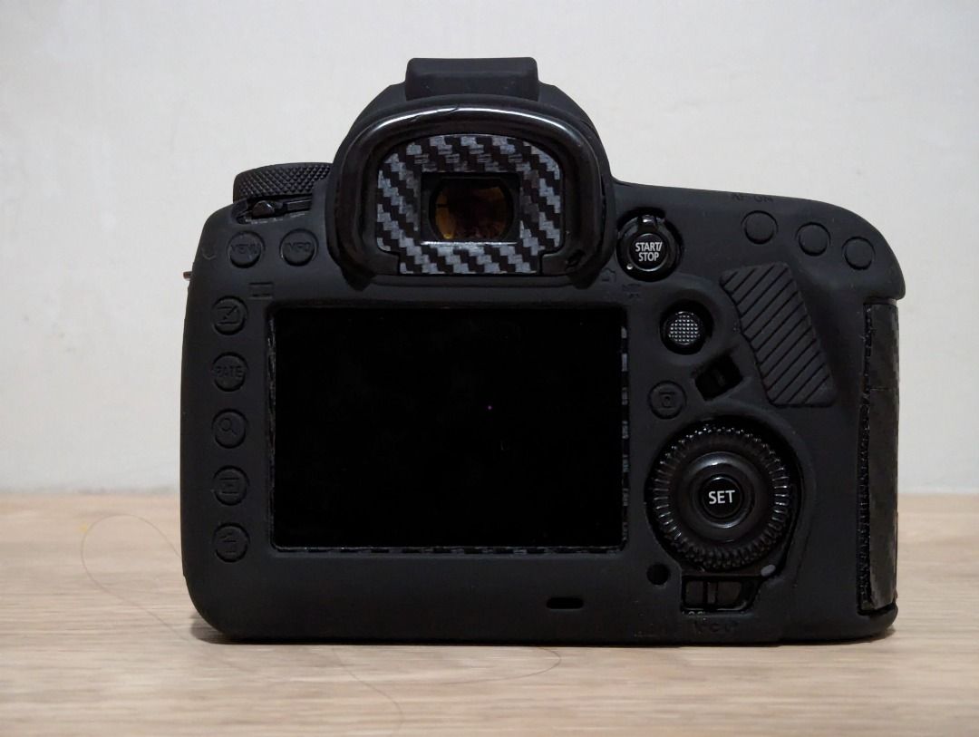 Canon EOS 5D Mark IV (Body), Photography, Cameras on Carousell