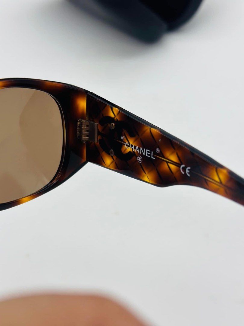 Chanel Tortoise Shell Square Sunglasses, Luxury, Accessories on Carousell