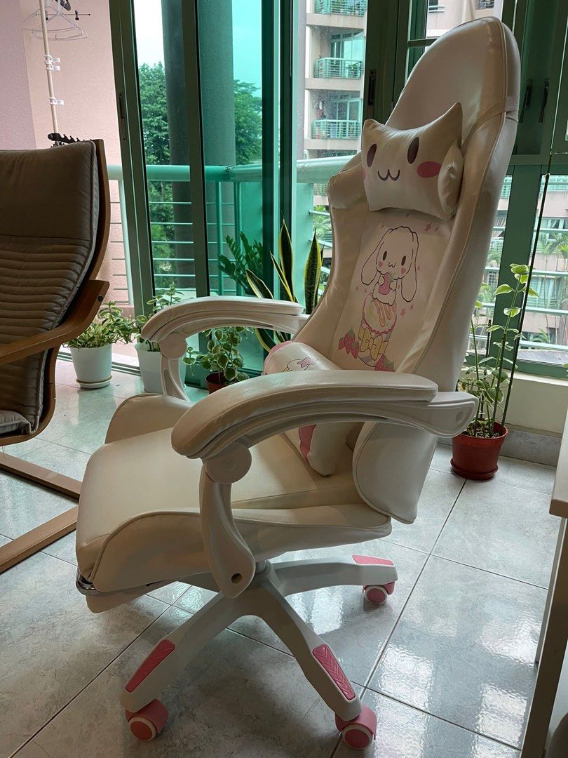 Cinnamoroll gaming/office chair with leg rest, Furniture & Home Living ...
