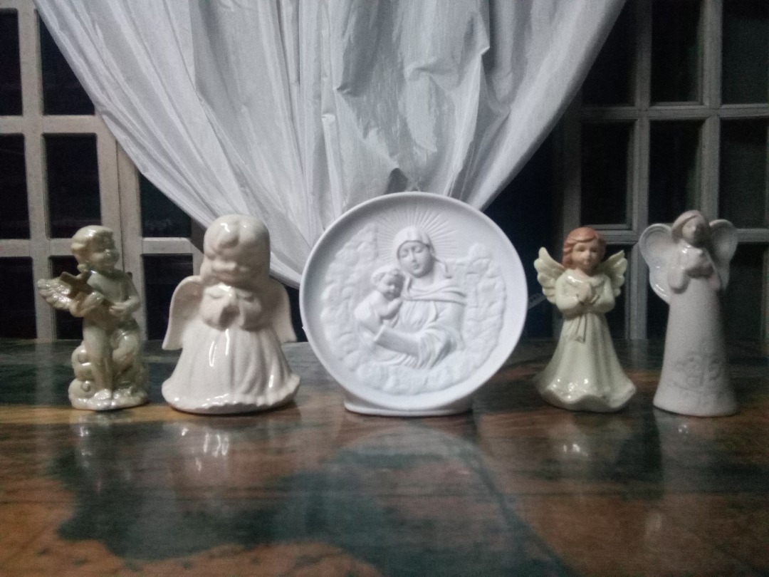 Collectible Ceramic Religious Items (Mother & Child & Angels), Hobbies ...