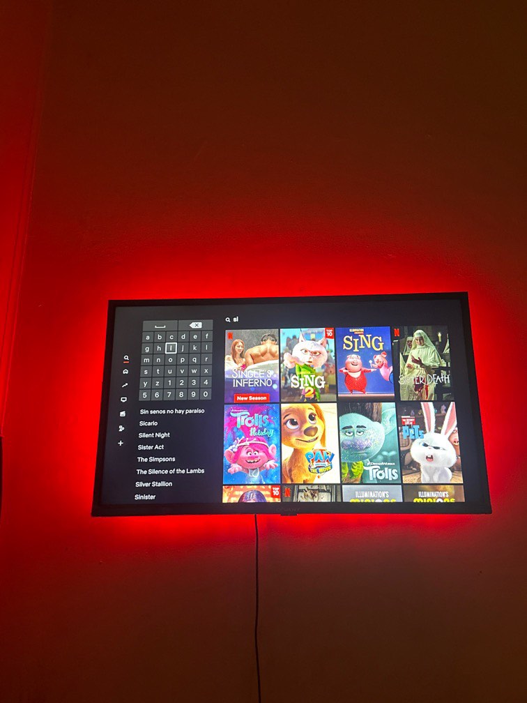 Devant 32" Smart TV 32STV101 with LED Lights, TV & Home Appliances, TV ...