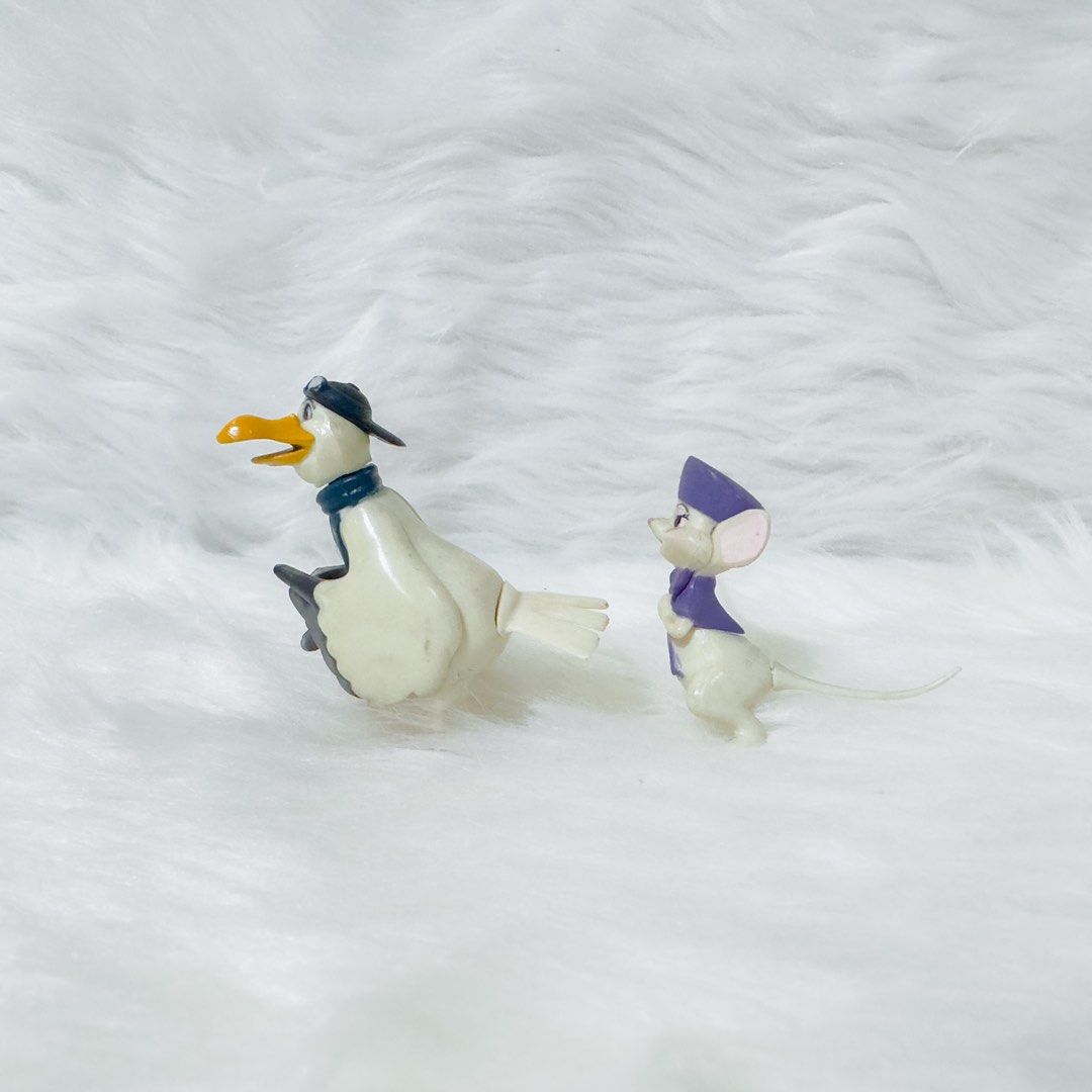 {Disney}{The Rescuers} | WILBUR (Pelican) | MISS BIANCA (Mouse ...