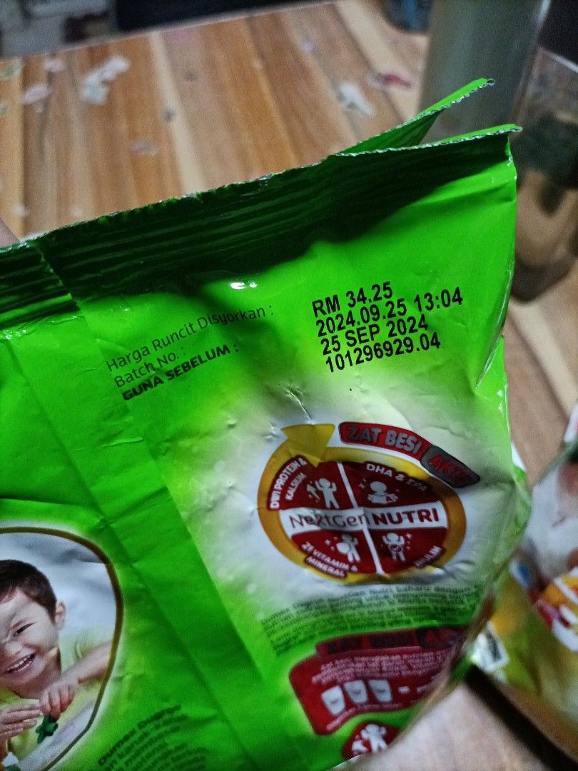 Dumex Dugro stage 3 850g, Babies & Kids, Nursing & Feeding, Breastfeeding & Bottle Feeding on ...