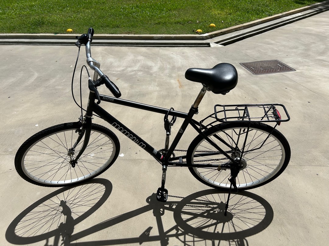 Giant Momentum (Large Frame) Single speed, Sports Equipment, Bicycles ...