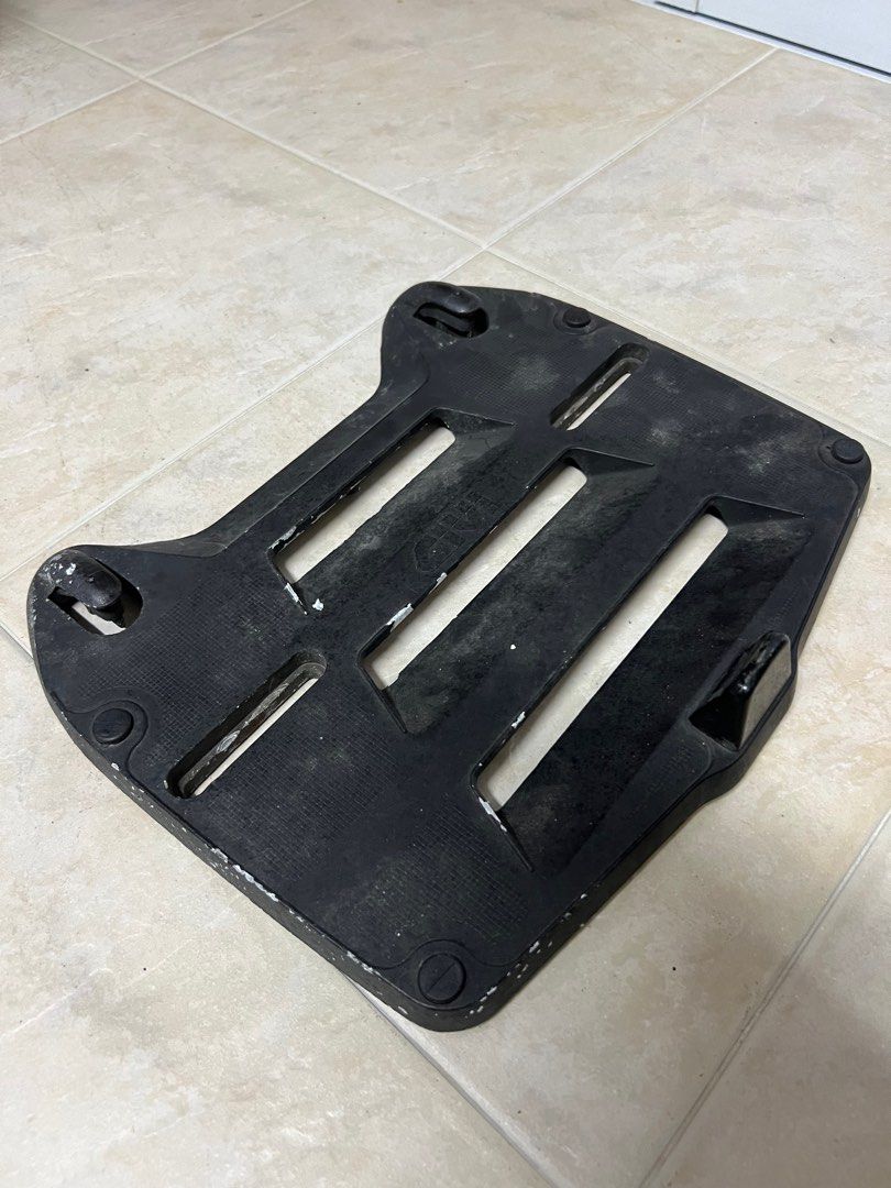Givi Monokey aluminium baseplate, Motorcycles, Motorcycle Accessories ...