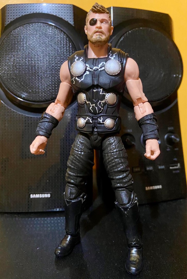 Hasbro - Marvel Legends - Thor Infinity War (in quest for stormbreaker ...
