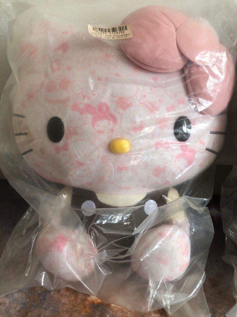 Hello kitty limited edition Garreedle 45th anniversary original Sanrio ...