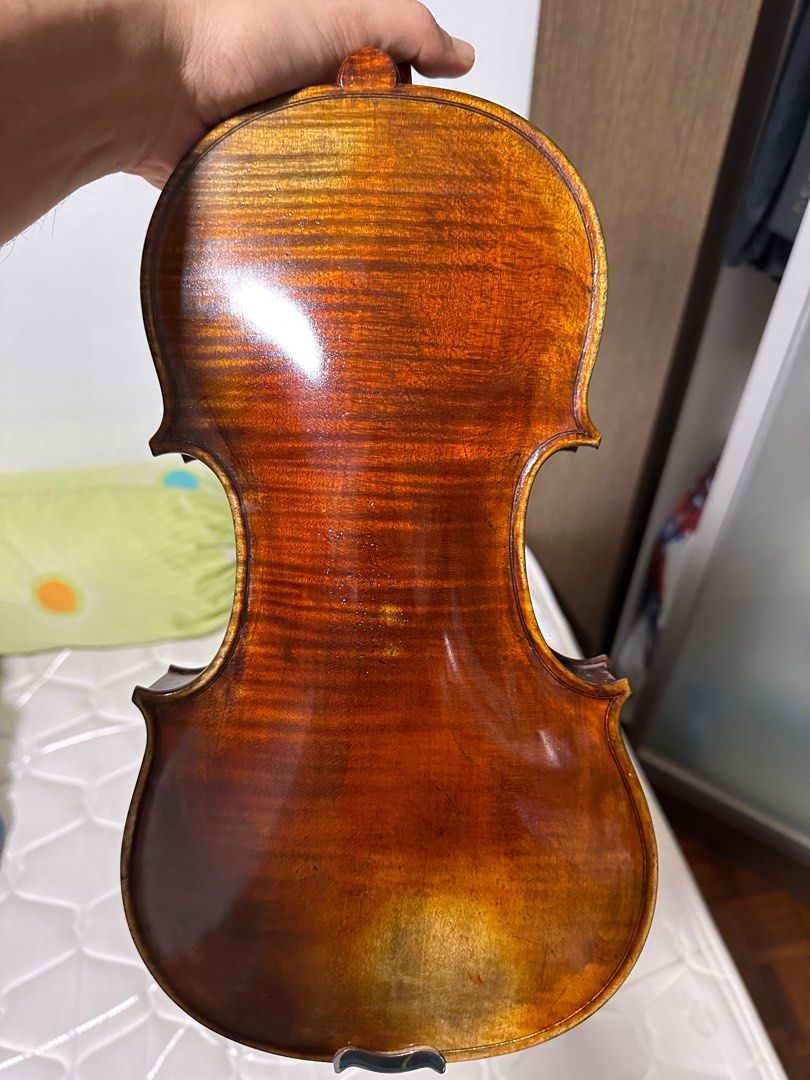 Hiroshi Kono violin 4/4, Hobbies & Toys, Musical Instruments on Carousell