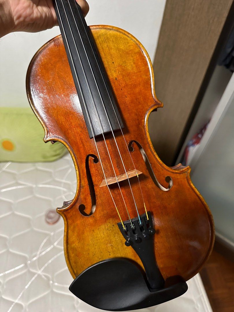 Hiroshi Kono violin 4/4, Hobbies & Toys, Musical Instruments on Carousell