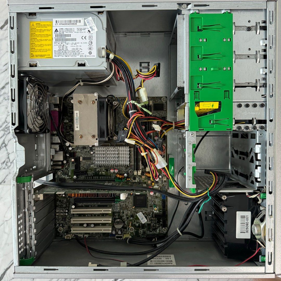 HP XW4600 Workstation, Computers & Tech, Desktops on Carousell