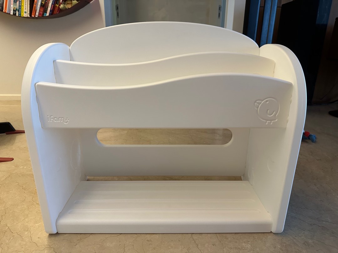 IFAM easy wave kids books / toys shelf, Babies & Kids, Baby Nursery ...