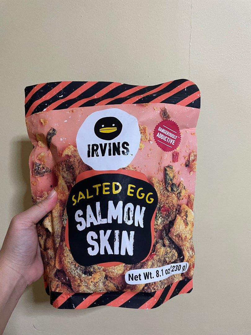 IRVINS salted egg salmon skin (230g), Food & Drinks, Packaged & Instant ...