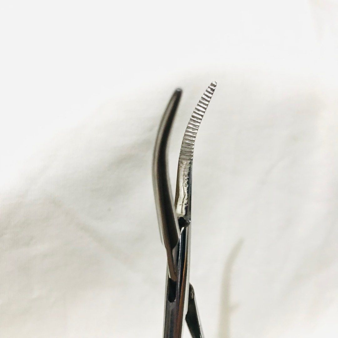 Kelly Forceps (Straight & Curved), Health & Nutrition, Medical Supplies ...