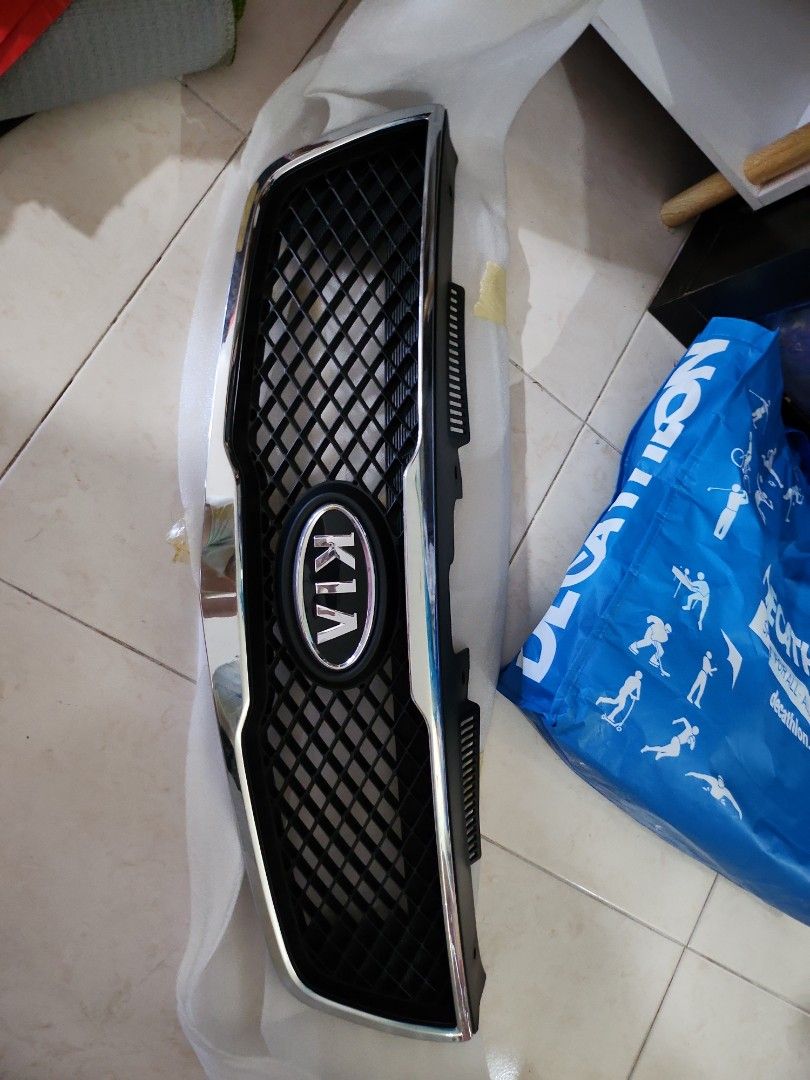 KIA CERATO FRONT GRILL Car Accessories Accessories On Carousell kia-cerato-front-grill-car-accessories-accessories-on-carousell
