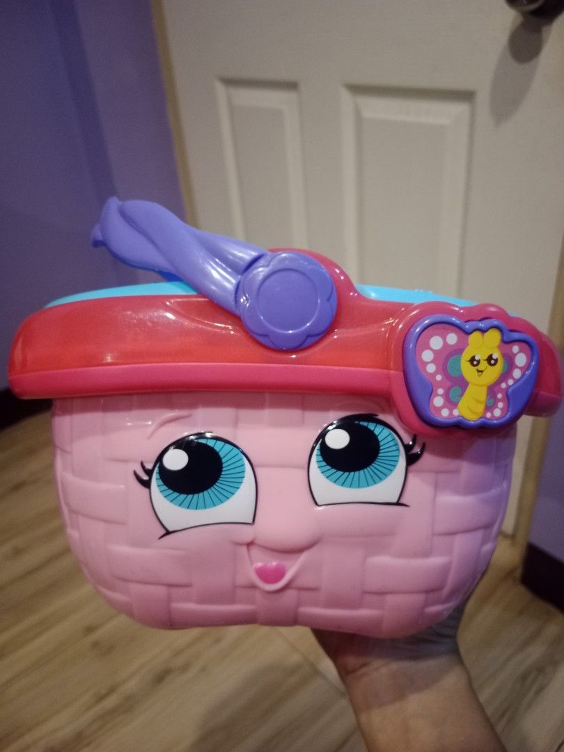 Leap frog shapes and sharing picnic basket, Hobbies & Toys, Toys ...