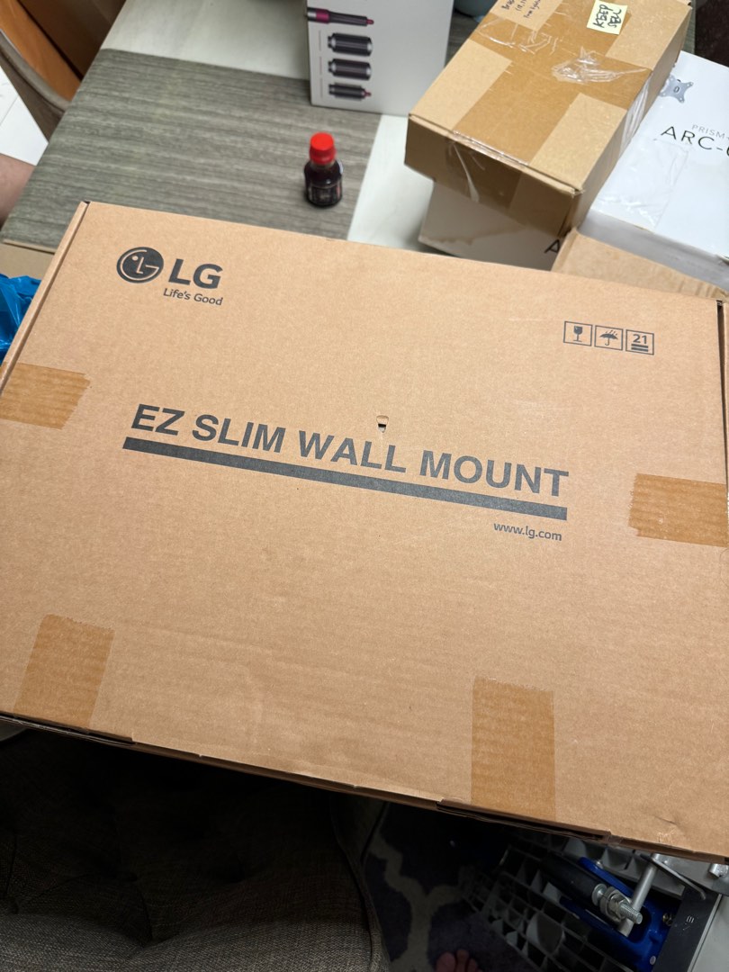 LG EZ Slim TV Wall Mount, TV & Home Appliances, TV & Entertainment, TV ...