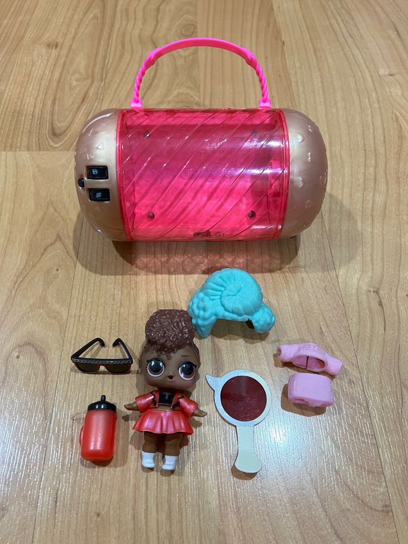 LOL Surprise Capsule, Toys & Collectibles, Mainan di Carousell